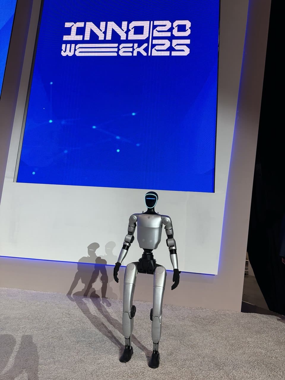 INNOWEEK - VANT & XBOT
